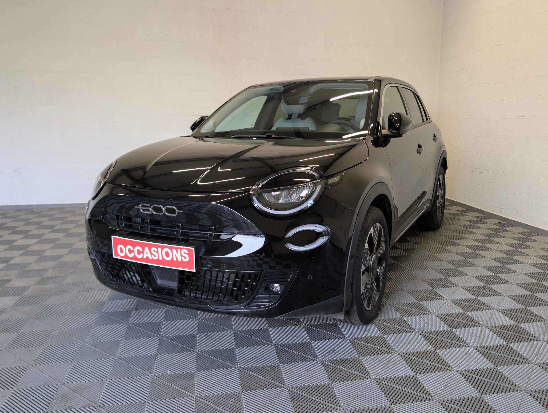 FIAT 600 de 2025 à 19950 € - Chartres - Les Grandes Occasions