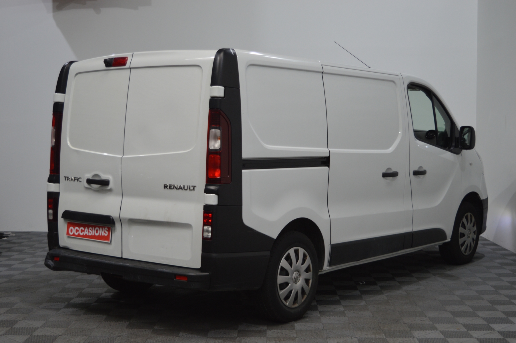 RENAULT TRAFIC FOURGON de 2017 - Massy - Massoutre VO