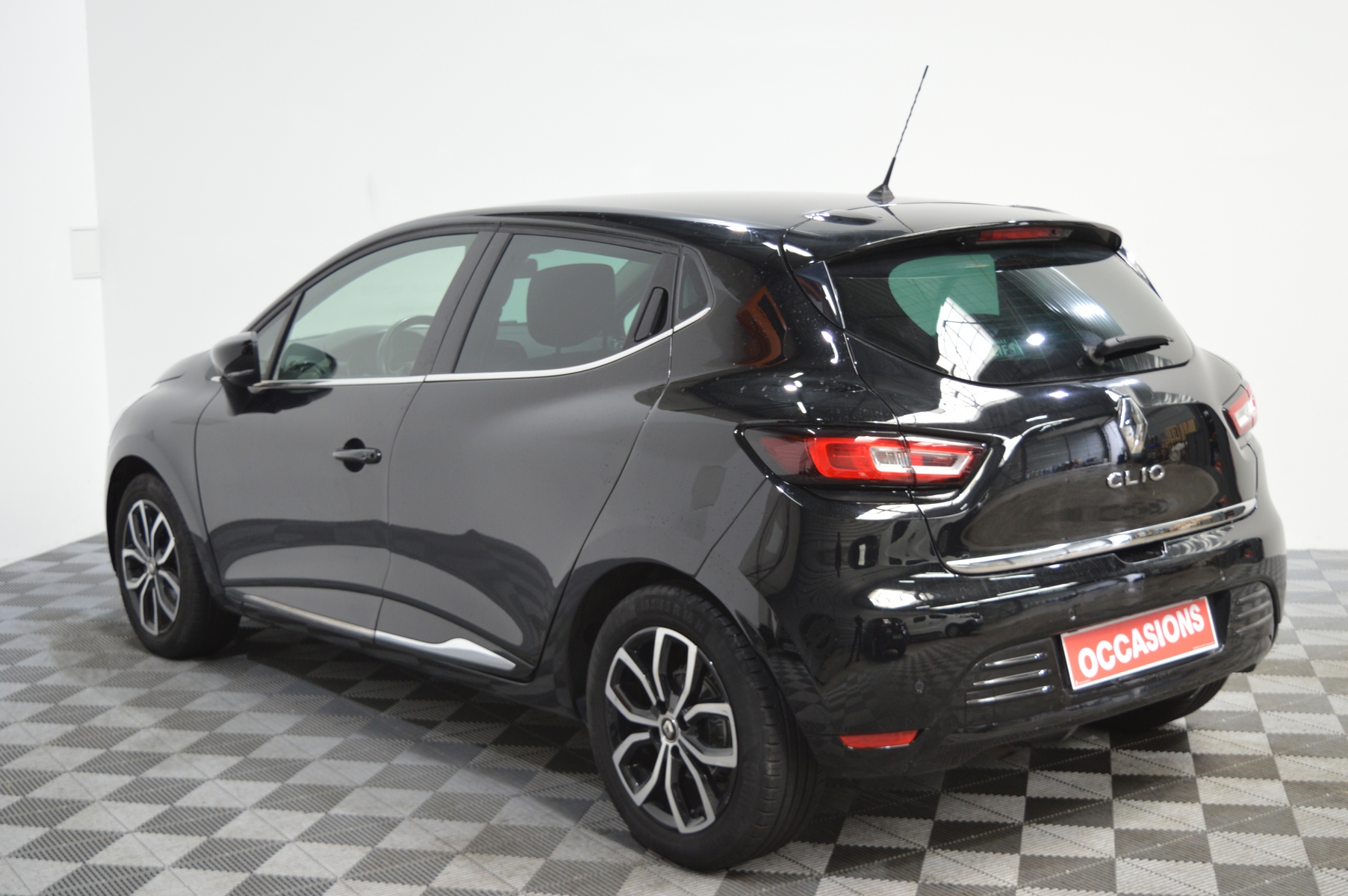 RENAULT CLIO IV de 2019 - Massy - Massoutre VO