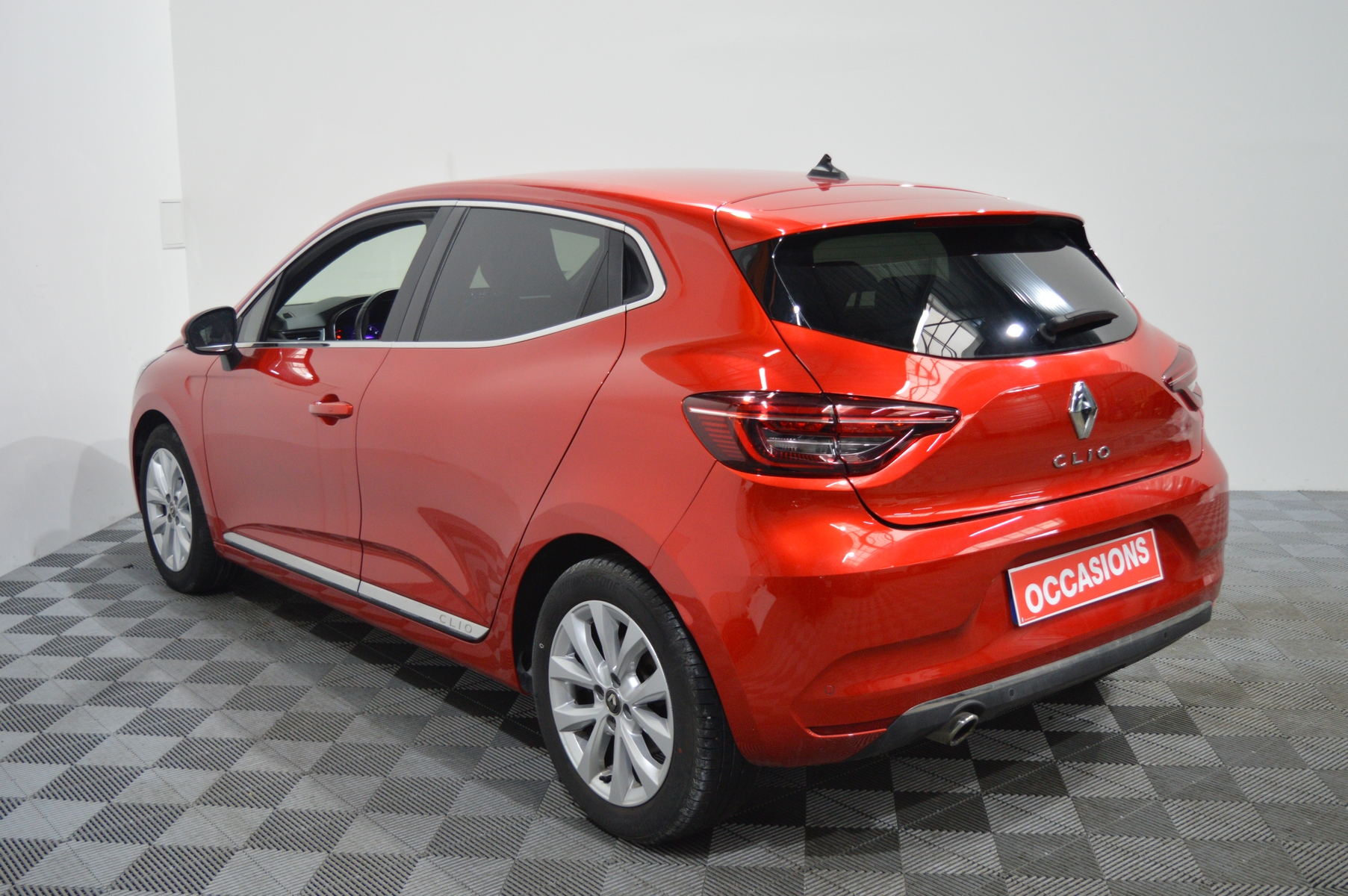 RENAULT CLIO V de 2019 - Massy - Massoutre VO