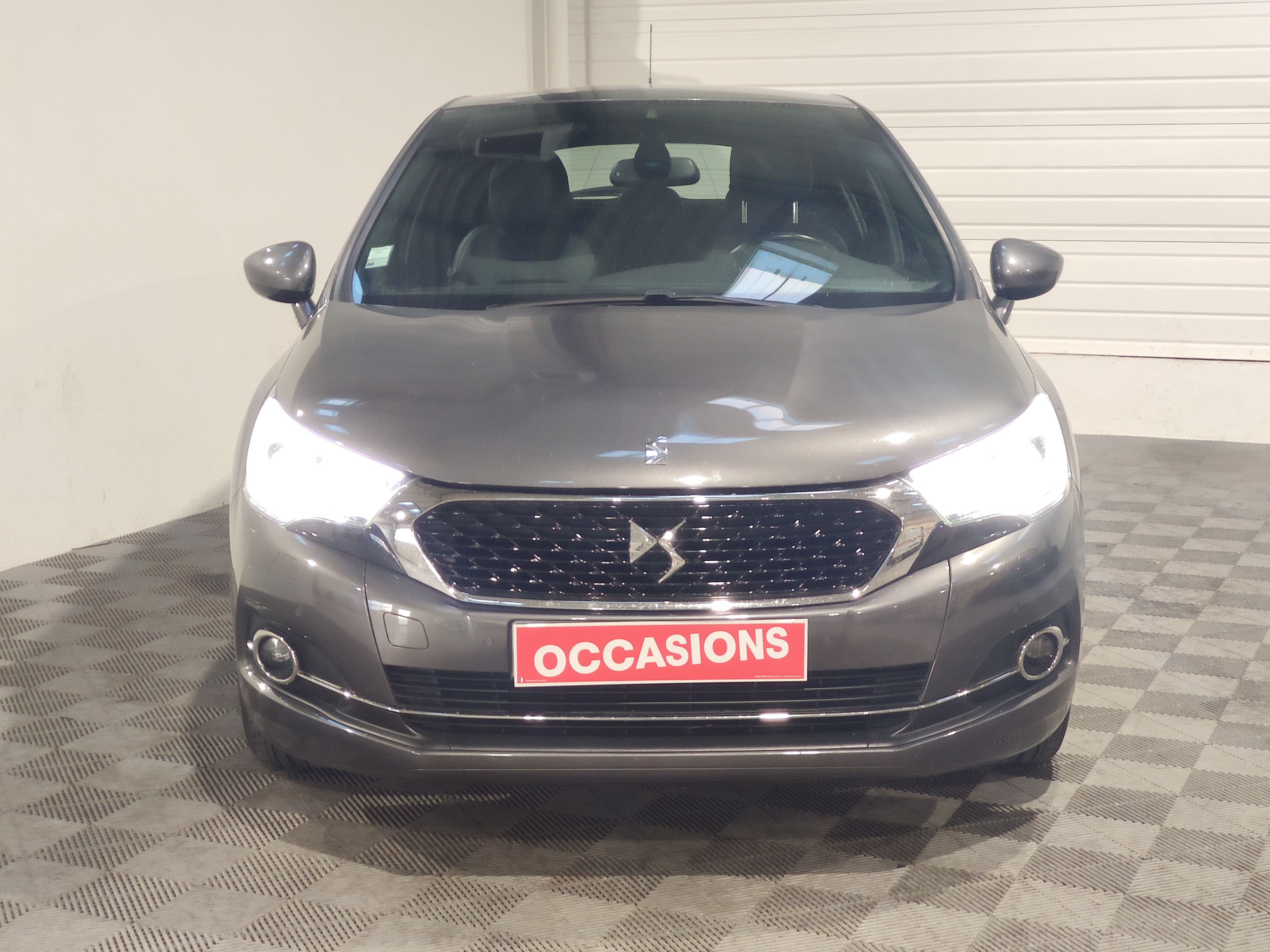 DS DS4 de 2018 - La Chapelle-Saint-Luc - Massoutre VO