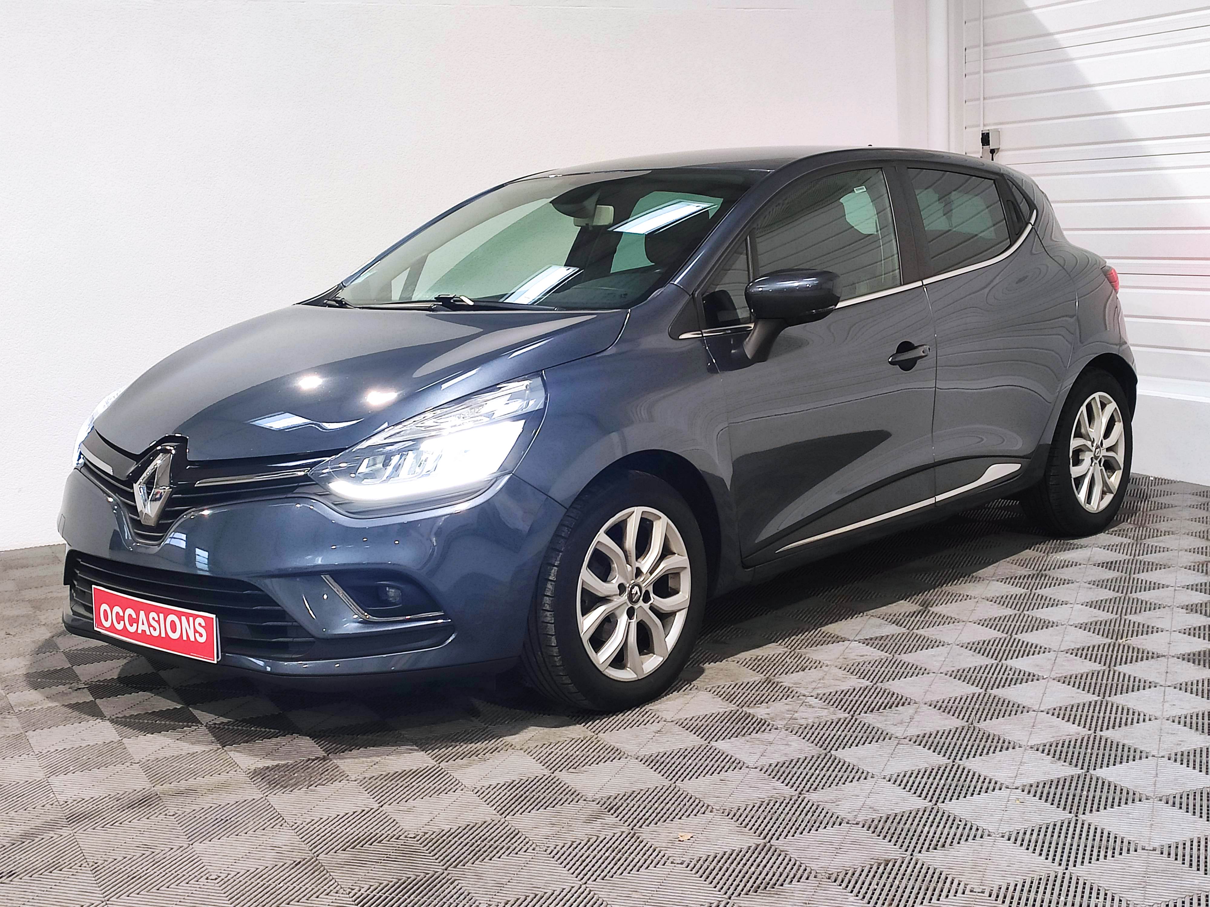 RENAULT CLIO IV de 2018 - La Chapelle-Saint-Luc - Massoutre VO