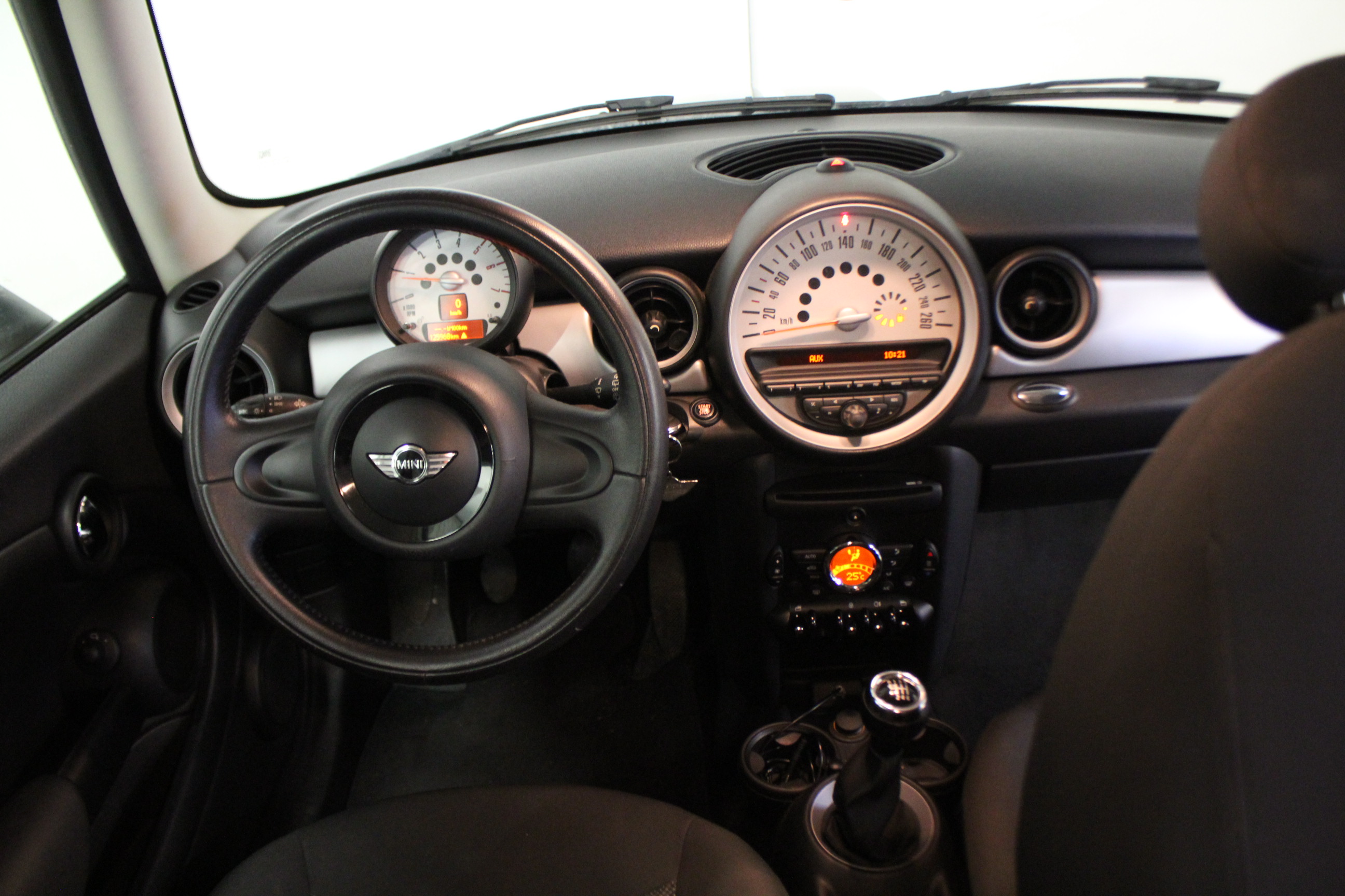 MINI MINI R56 de 2013 - Olivet - Massoutre VO