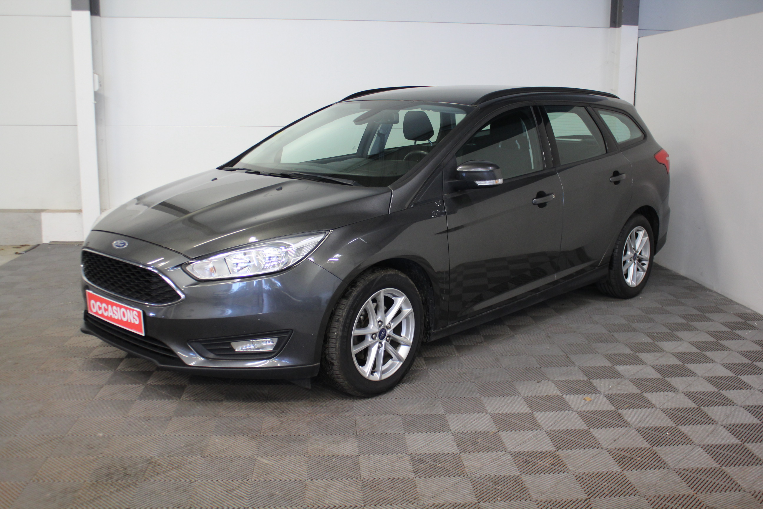 FORD FOCUS SW de 2016 - Olivet - Massoutre VO