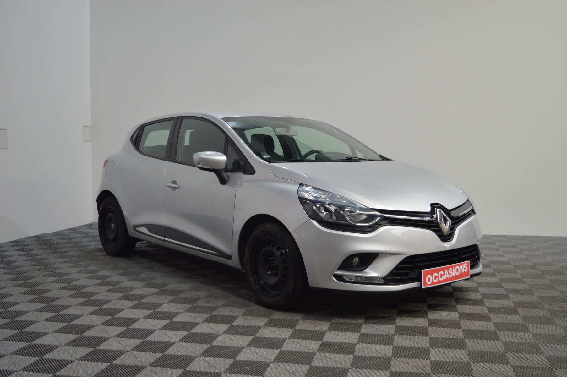 RENAULT CLIO IV de 2018 - Massy - Massoutre VO