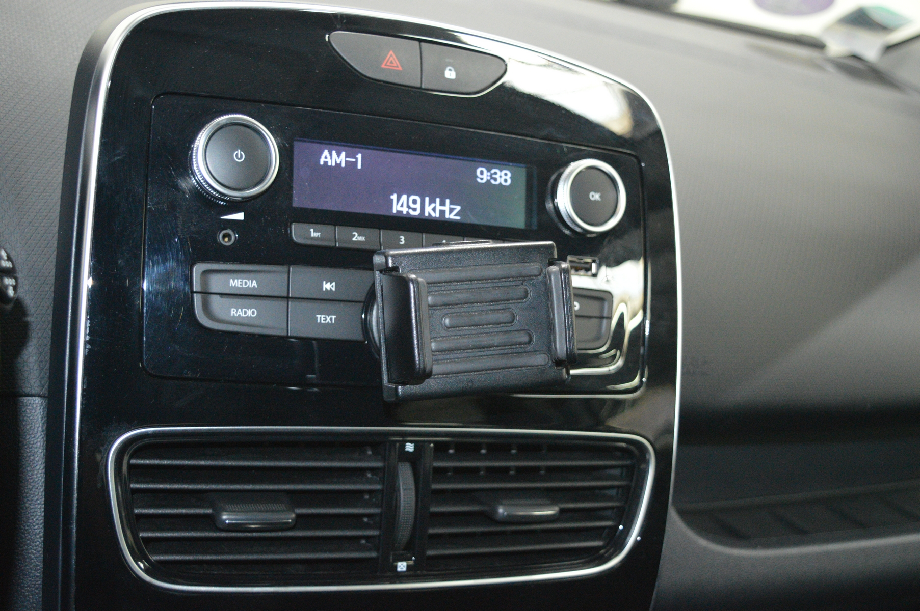 RENAULT CLIO IV de 2018 - Massy - Massoutre VO