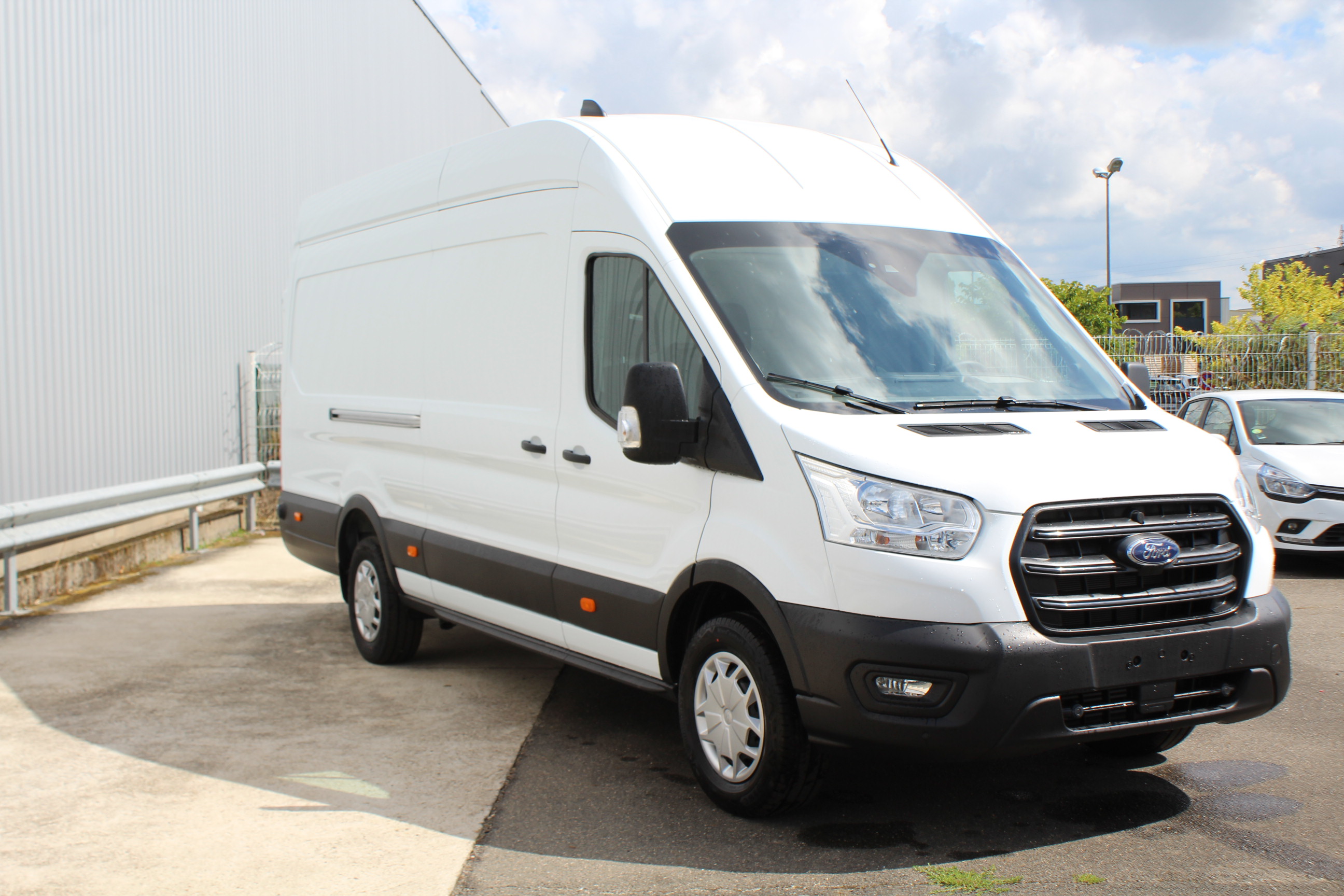 FORD TRANSIT FOURGON de 2022 - Olivet - Massoutre VO