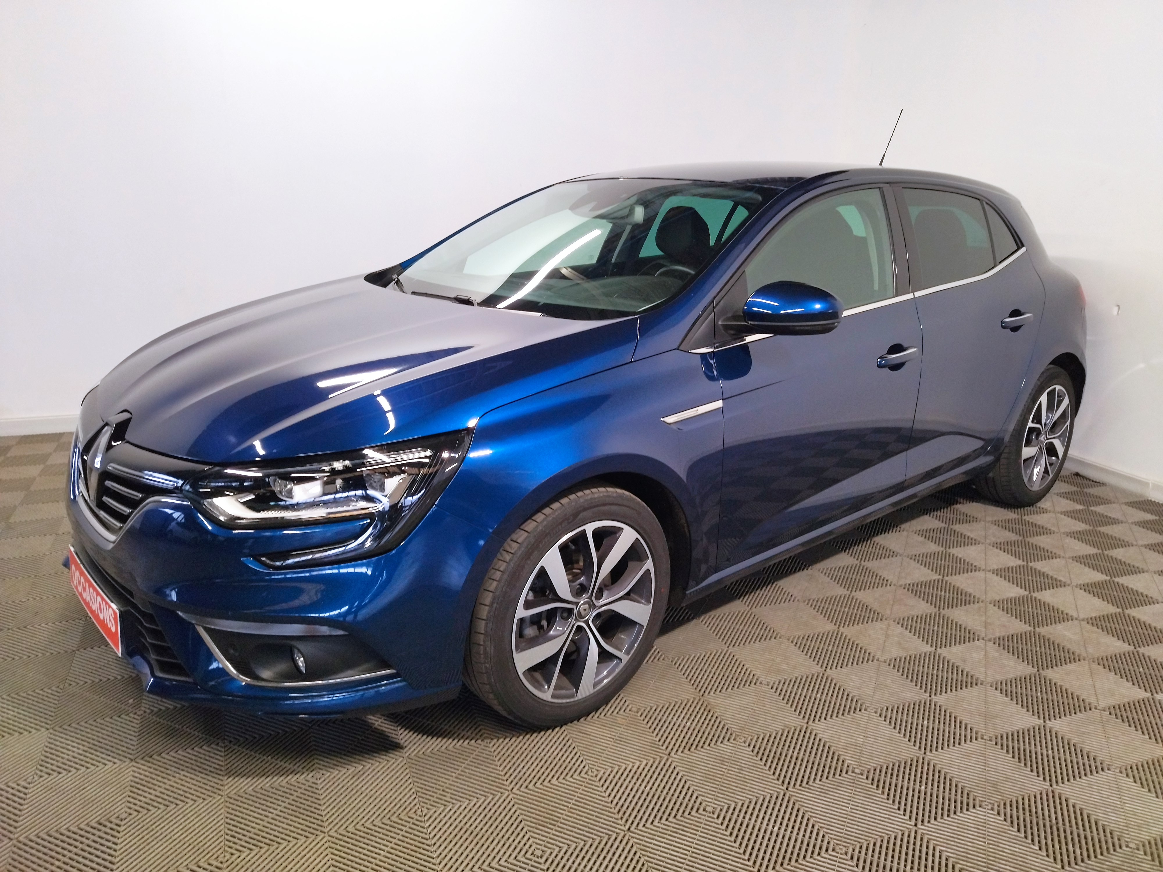 RENAULT MEGANE IV BERLINE de 2017 - Clermont-Ferrand - Massoutre VO