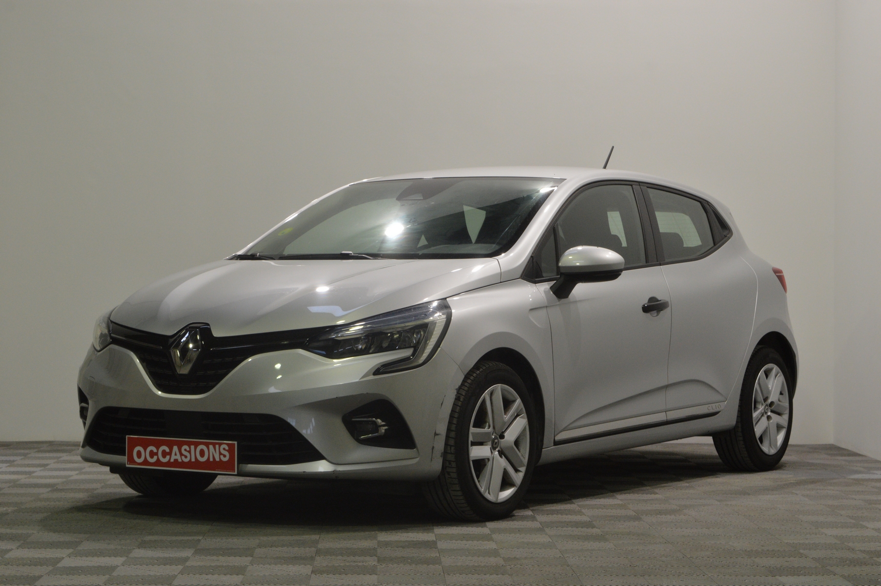 RENAULT CLIO V de 2020 - Massy - Massoutre VO