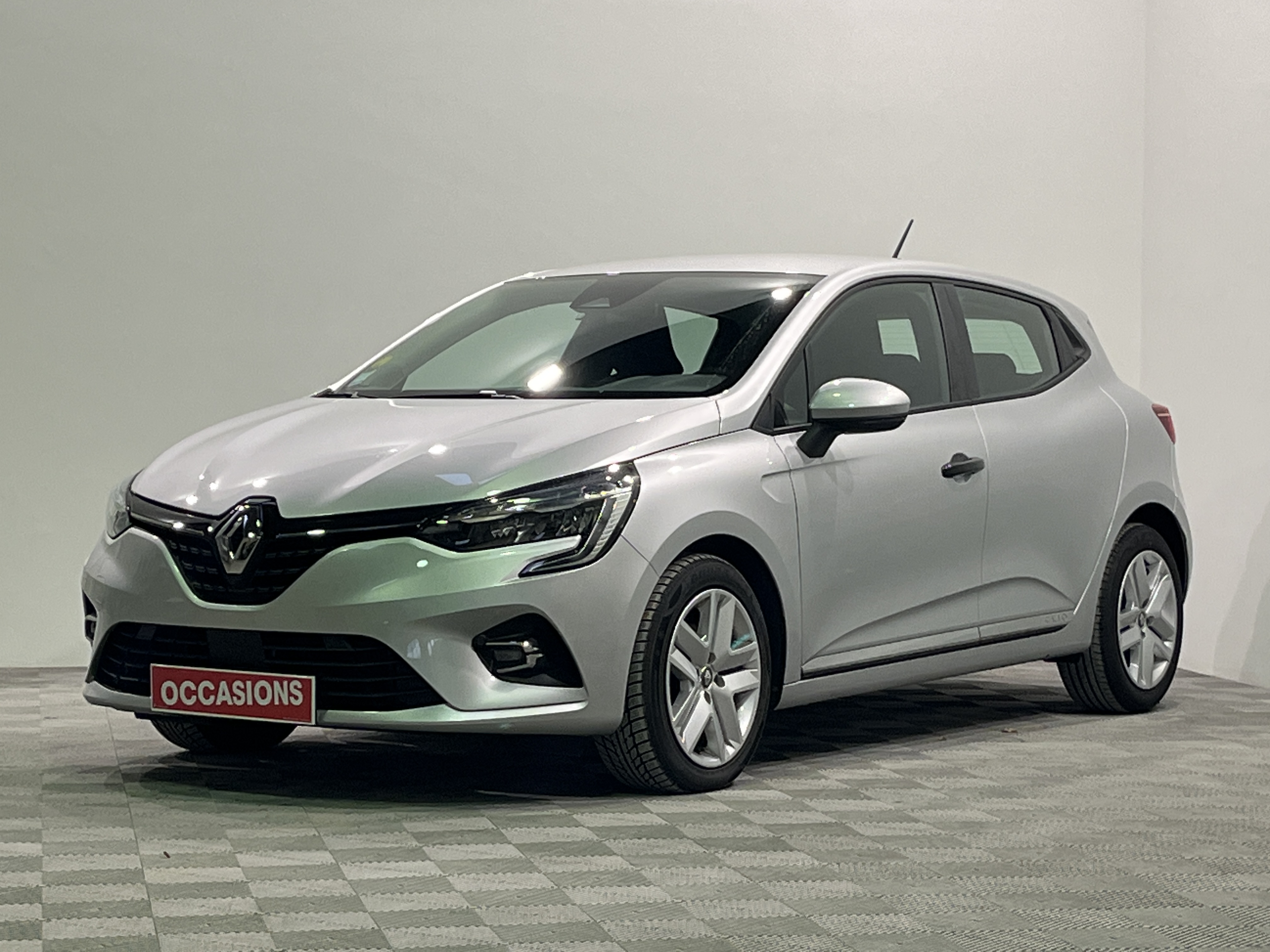 RENAULT CLIO V de 2020 - Massy - Massoutre VO