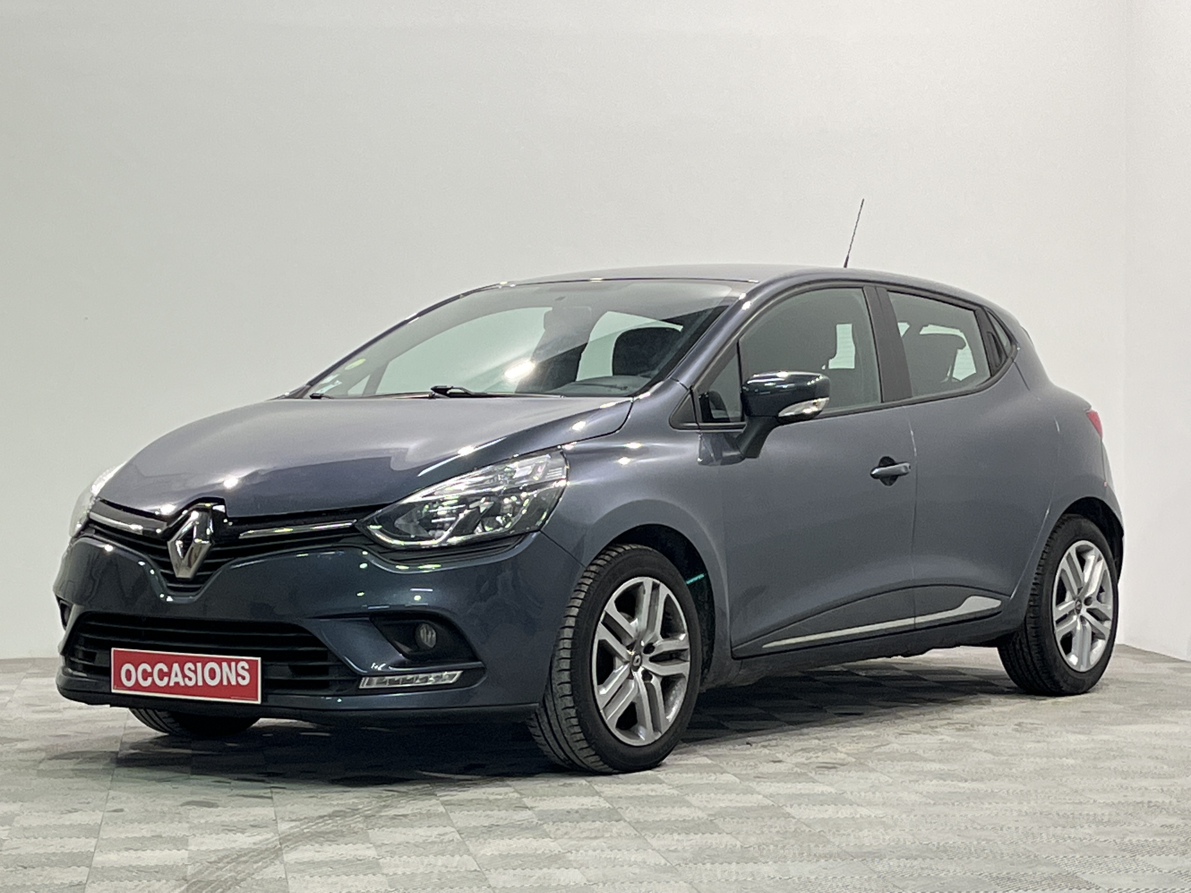 RENAULT CLIO IV BUSINESS de 2018 - Massy - Massoutre VO