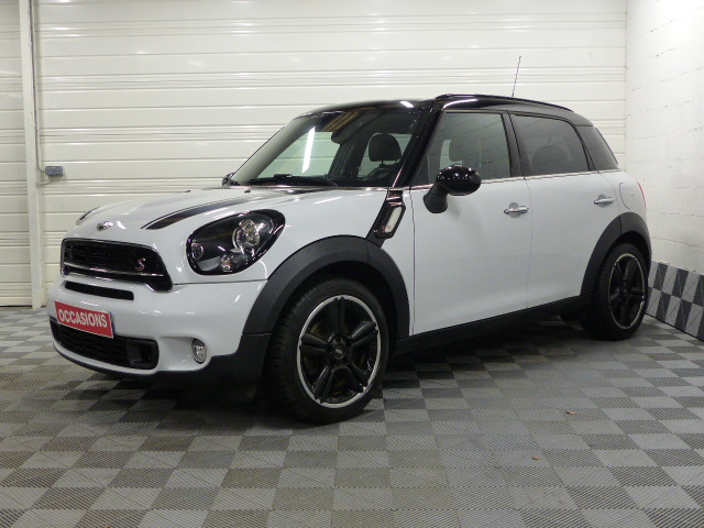 MINI MINI COUNTRYMAN R60 de 2015 - Bourges - Massoutre VO
