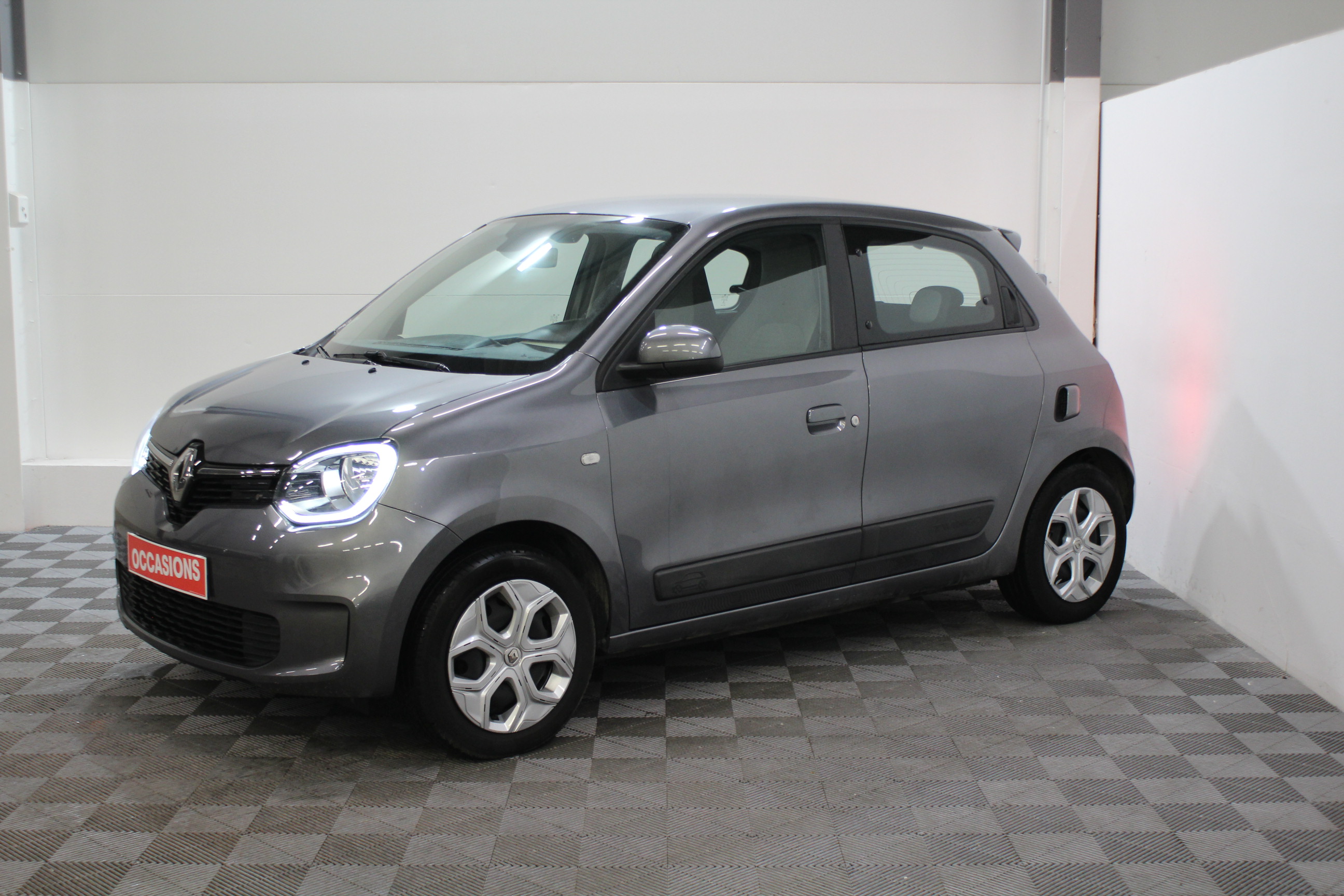 RENAULT TWINGO III de 2021 - Olivet - Massoutre VO